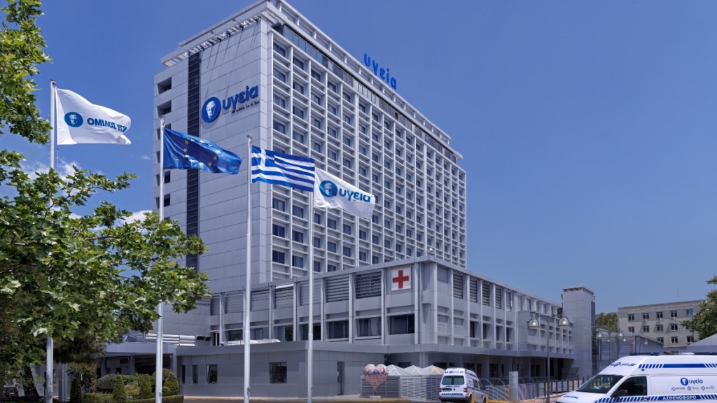 ΥΓΕΙΑ: Ολική αρθροπλαστική των δύο ισχίων σε μια επέμβαση με το ...