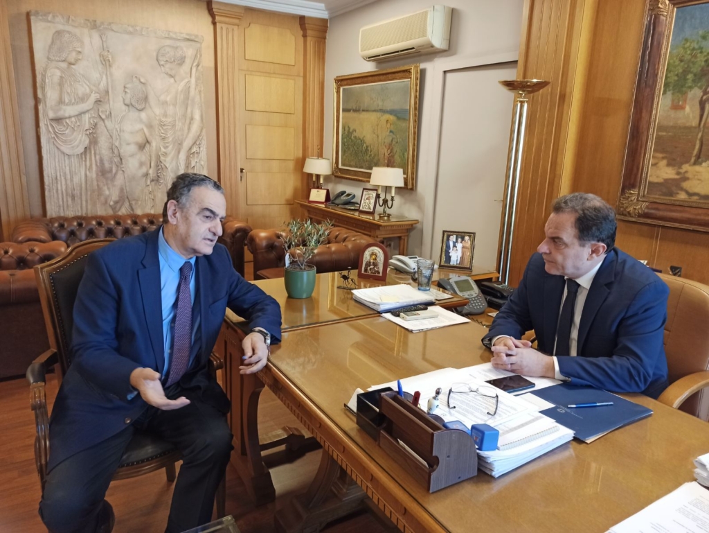 Χαράλαμπος Αθανασίου: “8.000.000 ευρω σε όλους τους ελαιοπαραγωγούς του ...