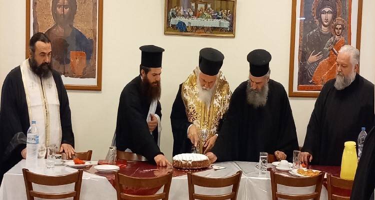 Ιερατική Σύναξη και κοπή βασιλόπιτας για τη Ι.Μ Λήμνου και Αγ ...