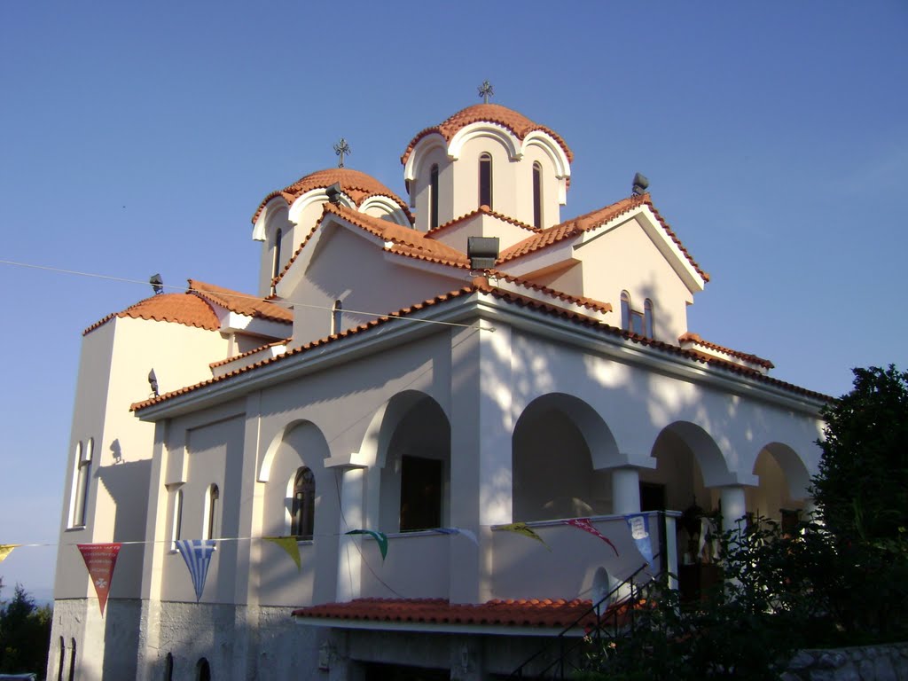 Πανηγυρίζει ο Ναός Αγίας Τριάδας στο Συνοικισμό του Αγίου Πνεύματος ...
